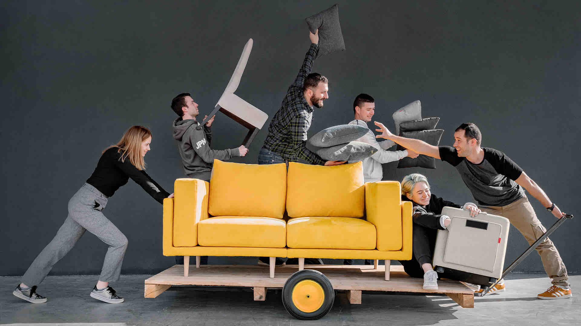 Modularni dvosed sa drvenim nožicama Clooods 2S | FEYDOM